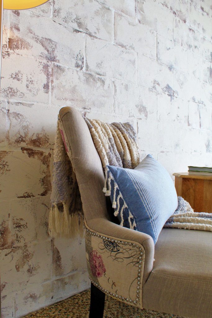 Cinder Block Wall Transformation – HOME DECOR, FURNITURE REDOS & DIY