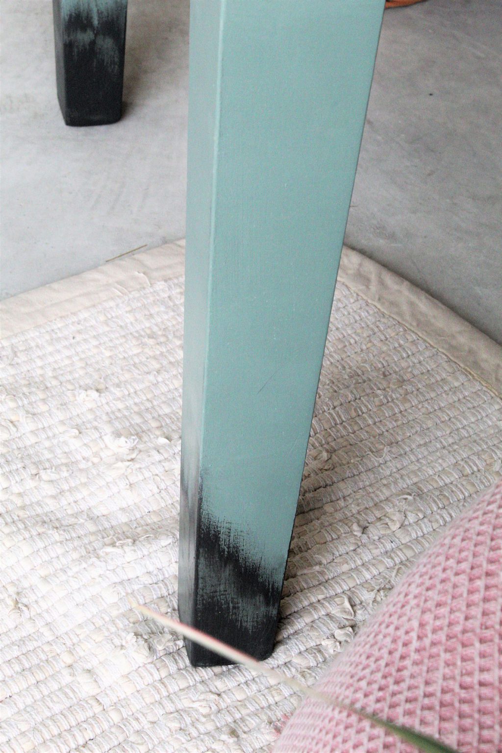 Rub-On Transfer & Blended Chalk Paint Techniques – Nooks In Bloom