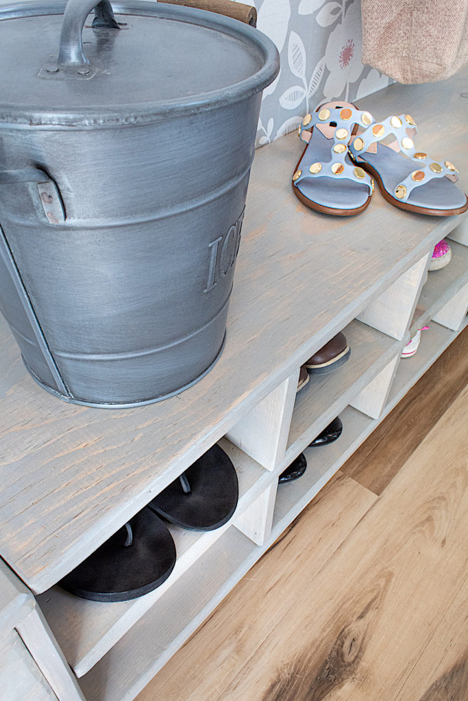 Mud Room Shoe Rack – Nooks In Bloom