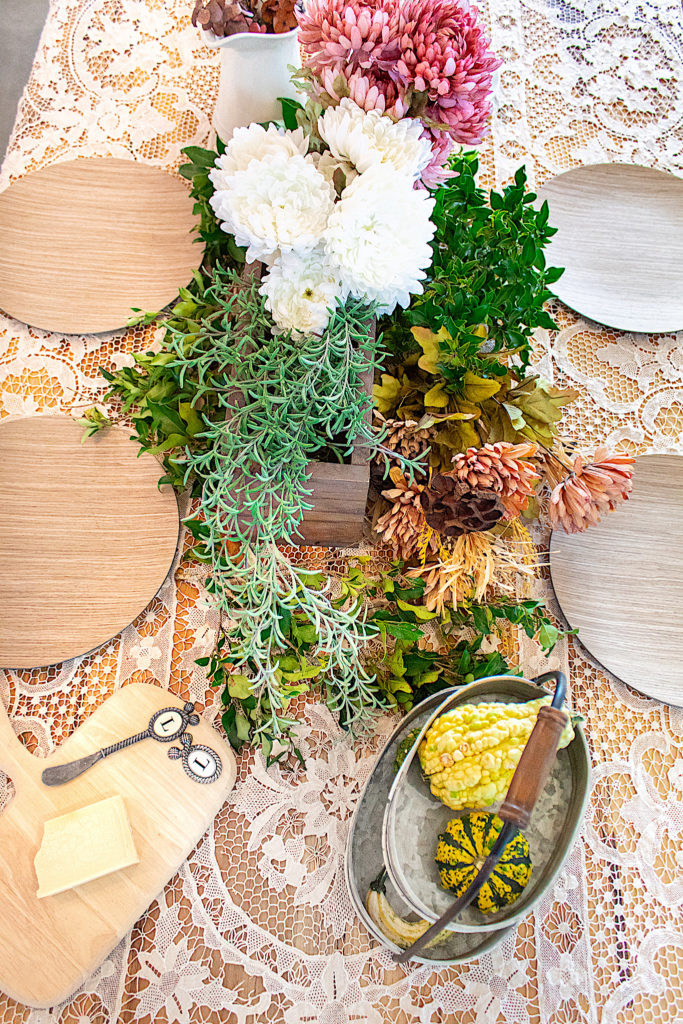 Fall Tablescape/10 Minute DIY Decorative Flower Box – Nooks In Bloom
