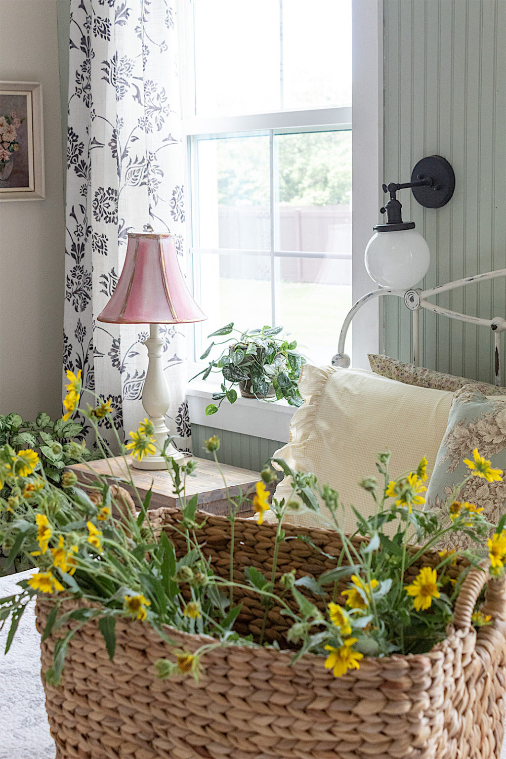 How To Stage Like A Pro – Nooks In Bloom