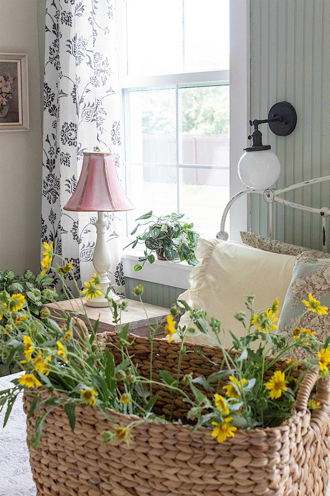 How To Stage Like A Pro – Nooks In Bloom