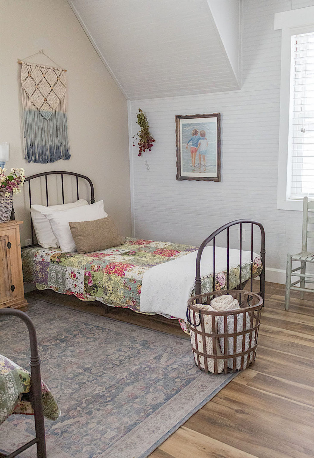 How To Stage Like A Pro – Nooks In Bloom