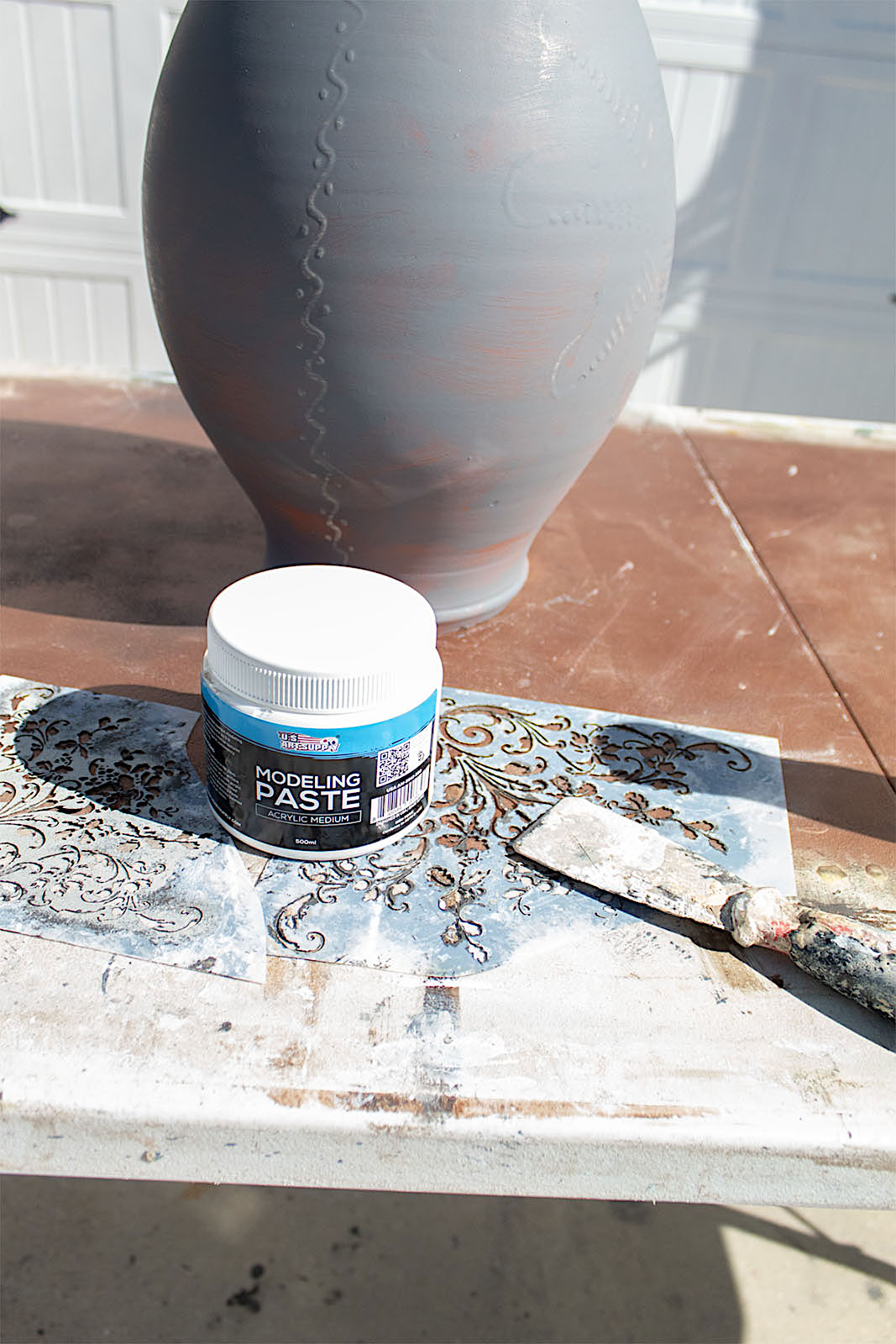 Turn A Glossy Surface Into Stone | French Vase DIY – Nooks In Bloom