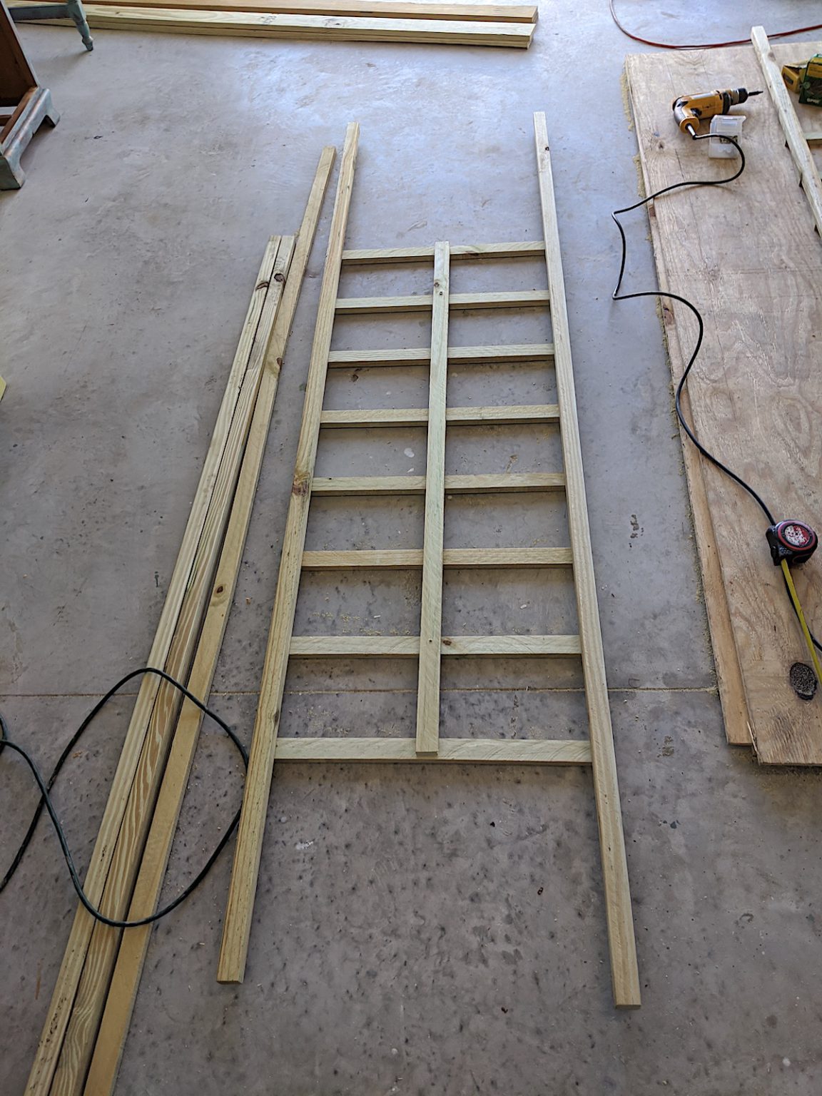 DIY Garden Arbor – Nooks In Bloom