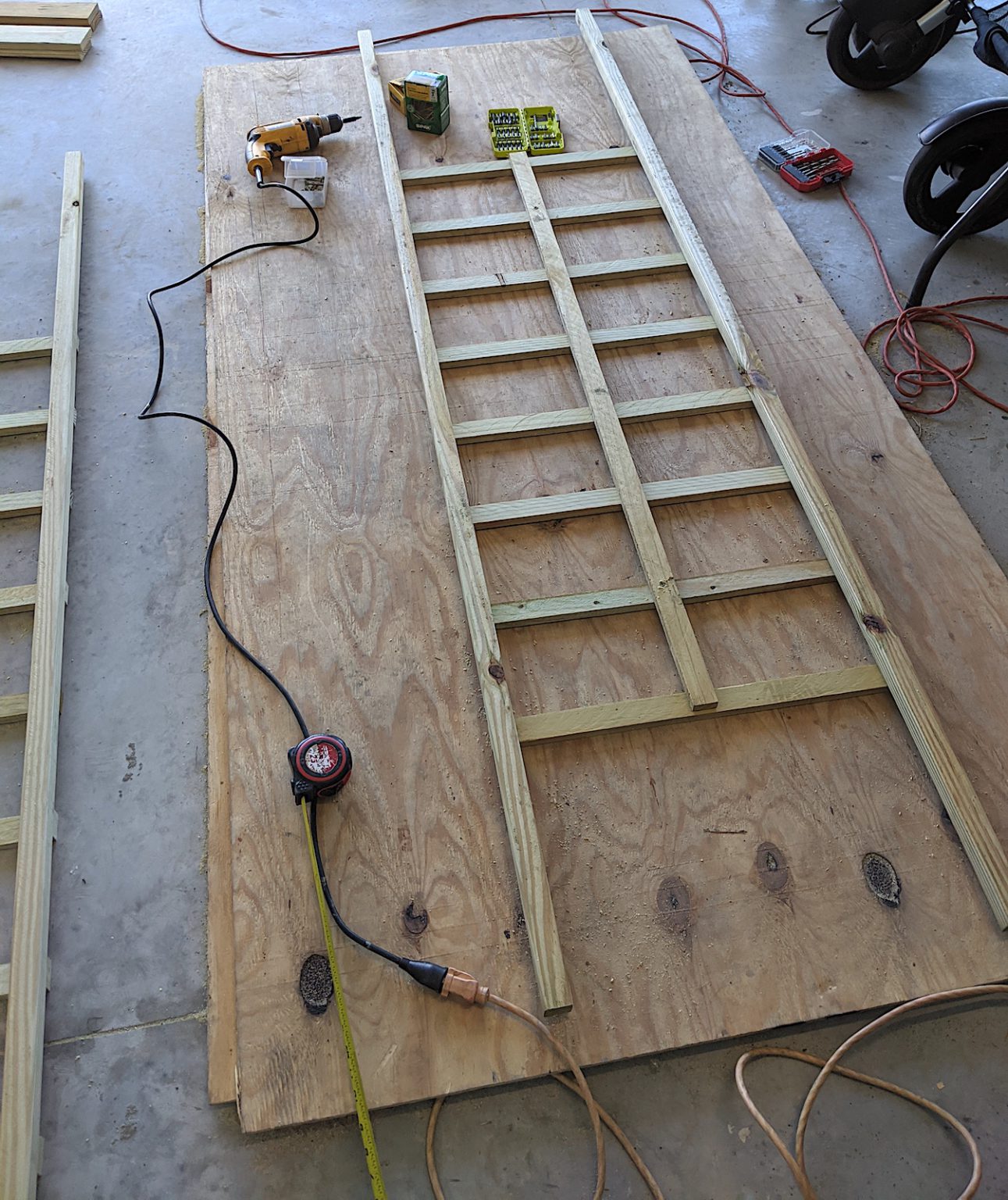 DIY Garden Arbor – Nooks In Bloom