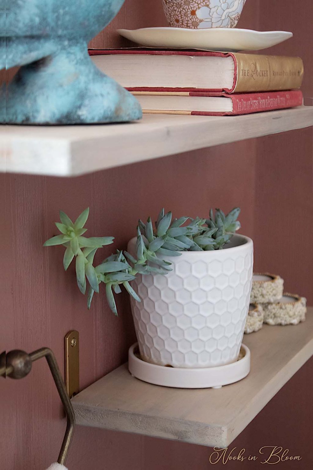 New Look Powder Room – Nooks In Bloom