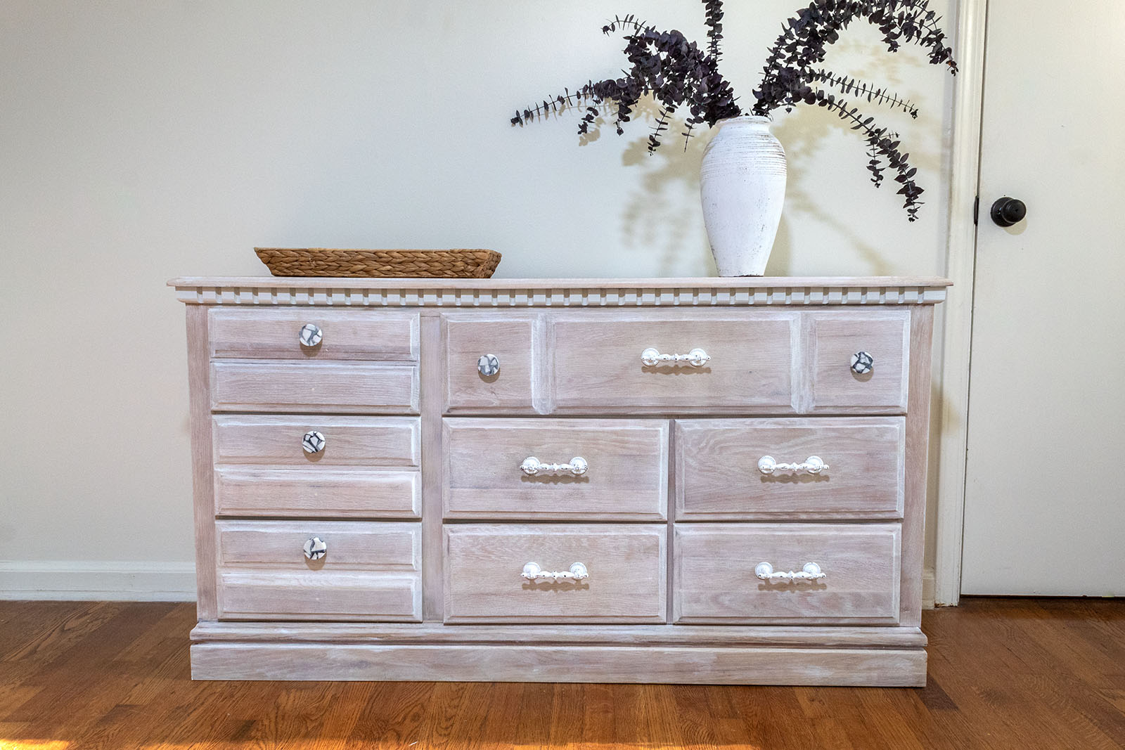 Orange Wood Hack | BEAUTIFUL Coastal Look | Dresser Renovation – Nooks ...